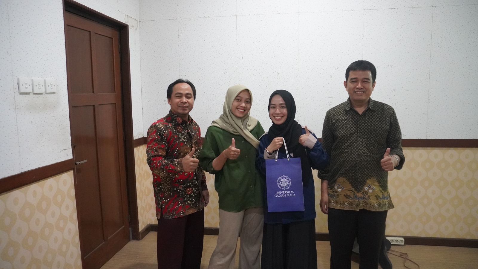 Pelepasan Kontingen MTQ UGM sebagai Wakil RRI Yogyakarta dalam PTQ RRI ...